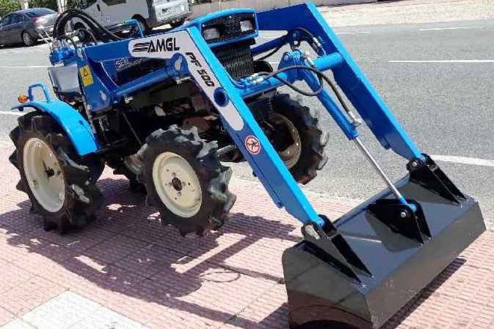 Venta de Tractores. :: Agronomis, compra-venta de maquinaria agrícola